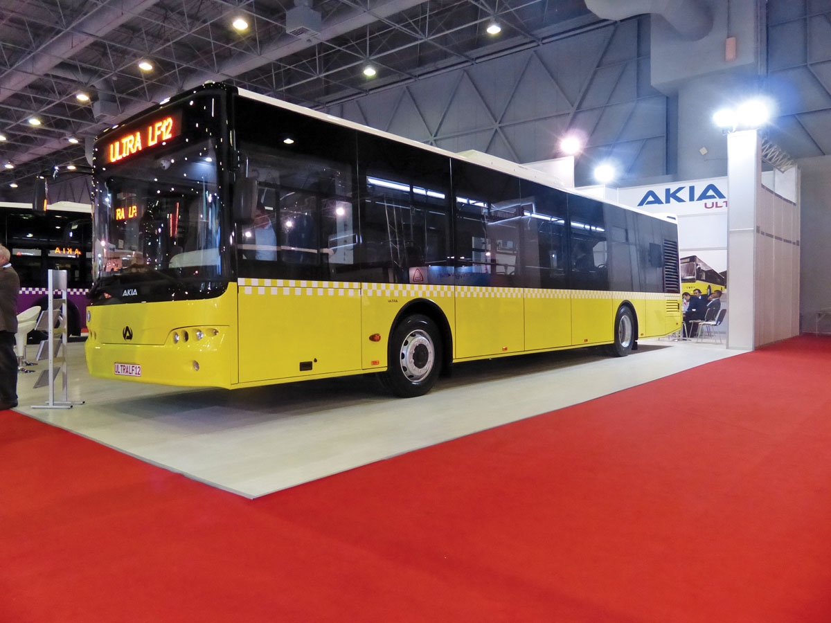 CMC investe quase 1 M€ na compra de autocarros novos para os SMTUC ...